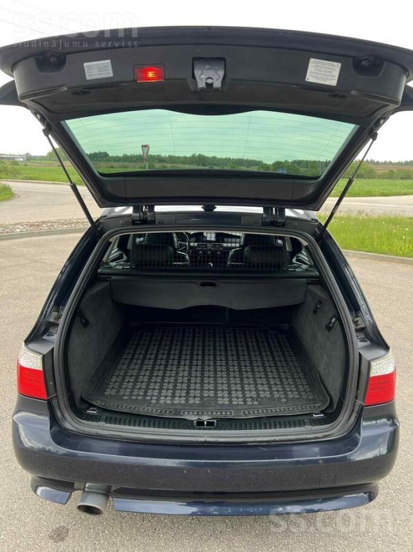 Blue BMW 520 2009 in Rezekne, with an engine capacity of 2.00 L and mileage of 312 thousand km for 4900 €, photo 8 on AUTOMOTO.COM.LV