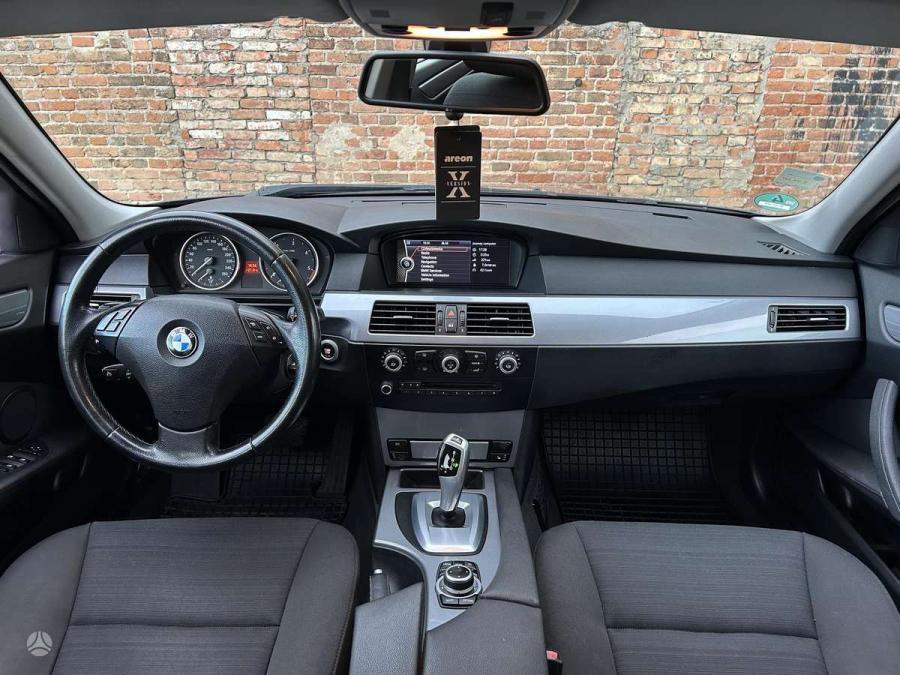 Zils BMW 520 2009 Kėdainiai, ar dzinēja tilpumu 0.00 L un nobraukumu 380 tūkst. km par 3799 €, foto 10 vietnē AUTOMOTO.COM.LV