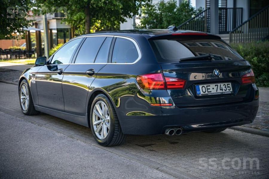Blue BMW 520 2010 in Riga, with an engine capacity of 2.00 L and mileage of 279 thousand km for 6590 €, photo 6 on AUTOMOTO.COM.LV