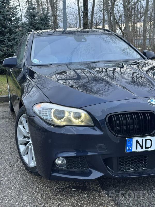 Blue BMW 520 2010 in Riga, with an engine capacity of 2.00 L and mileage of 375 thousand km for 8200 €, photo 2 on AUTOMOTO.COM.LV