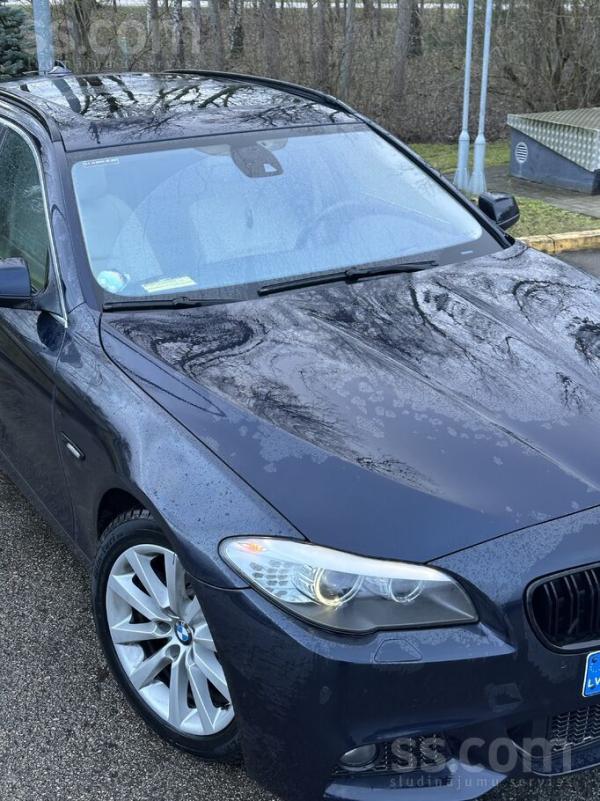 Blue BMW 520 2010 in Riga, with an engine capacity of 2.00 L and mileage of 375 thousand km for 8200 €, photo 6 on AUTOMOTO.COM.LV