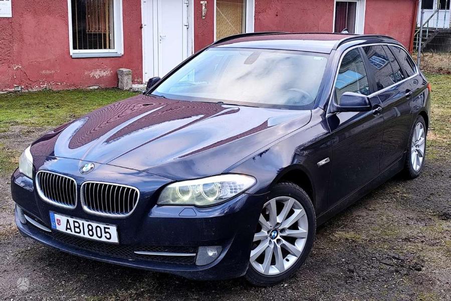 Zils BMW 520 2010 Šilutė, ar dzinēja tilpumu 2.00 L un nobraukumu 251 tūkst. km par 6299 €, foto 1 vietnē AUTOMOTO.COM.LV