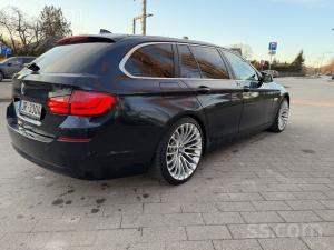 Blue BMW 520 2010 in Riga, with an engine capacity of 2.00 L and mileage of 635 thousand km for 6850 €, photo 5 on AUTOMOTO.COM.LV