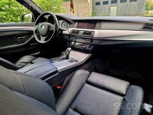 Синий БМВ 520 2010 в Елгава, объемом двигателя 2.00 л и пробегом 225 тыс. км за 9500 €, фото 10 на AUTOMOTO.COM.LV