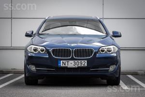 Zils BMW 520 2010 Rīga, ar dzinēja tilpumu 2.00 L un nobraukumu 348 tūkst. km par 5995 €, foto 3 vietnē AUTOMOTO.COM.LV