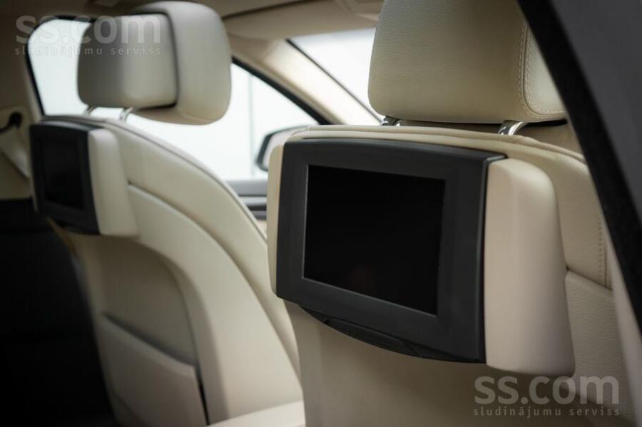 Zils BMW 520 2010 Rīga, ar dzinēja tilpumu 2.00 L un nobraukumu 348 tūkst. km par 5995 €, foto 14 vietnē AUTOMOTO.COM.LV