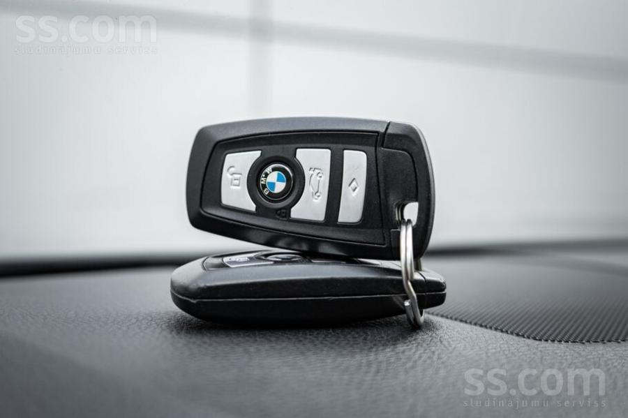 Zils BMW 520 2010 Rīga, ar dzinēja tilpumu 2.00 L un nobraukumu 348 tūkst. km par 5995 €, foto 31 vietnē AUTOMOTO.COM.LV