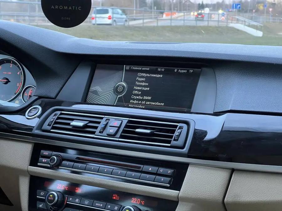 Blue BMW 520 2010 in Rezekne, with an engine capacity of 2.00 L and mileage of 306 thousand km for 7990 €, photo 13 on AUTOMOTO.COM.LV