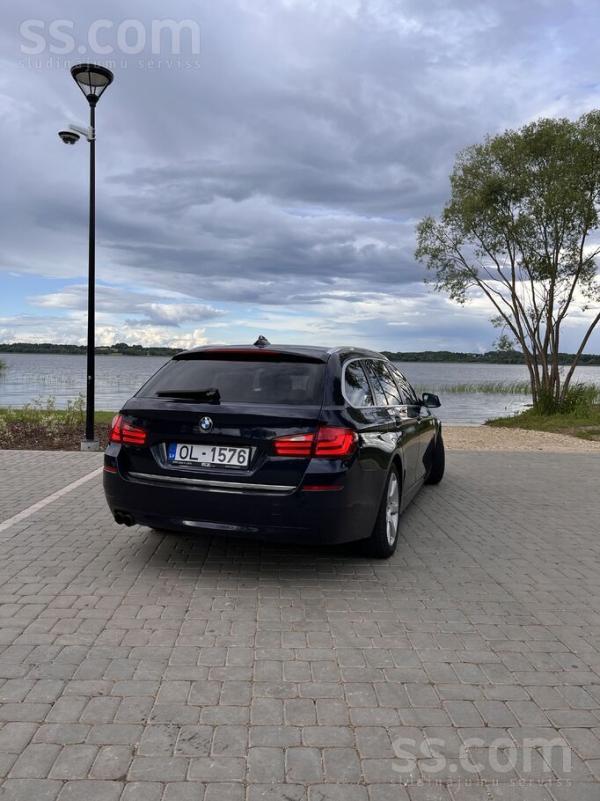Blue BMW 520 2010 in Ludza, with an engine capacity of 2.00 L and mileage of 306 thousand km for 6650 €, photo 4 on AUTOMOTO.COM.LV