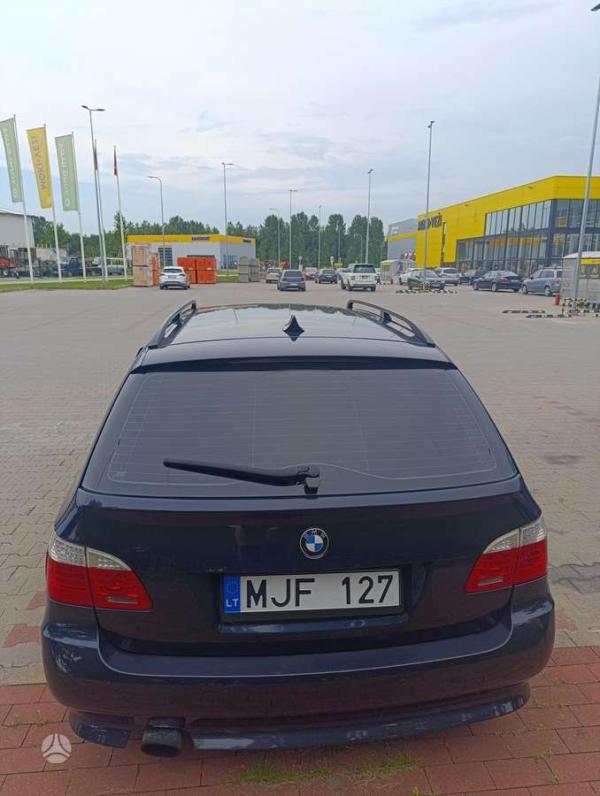 Blue BMW 520 2010 in Kedainiai, with an engine capacity of 2.00 L and mileage of 306 thousand km for 3000 €, photo 5 on AUTOMOTO.COM.LV