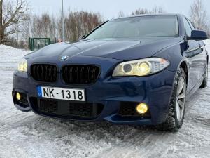 Zils BMW 520 2011 Rīga, ar dzinēja tilpumu 2.00 L un nobraukumu 379 tūkst. km par 7500 €, foto  vietnē AUTOMOTO.COM.LV