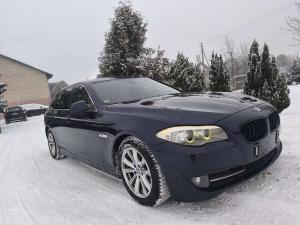 Blue BMW 520 2011 in Kaunas, with an engine capacity of 2.00 L and mileage of 299 thousand km for 7200 €, photo 8 on AUTOMOTO.COM.LV