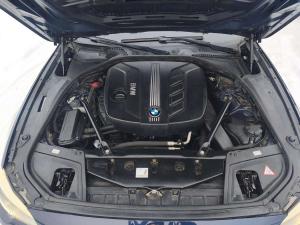 Blue BMW 520 2011 in Kaunas, with an engine capacity of 2.00 L and mileage of 299 thousand km for 7200 €, photo 15 on AUTOMOTO.COM.LV