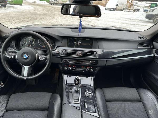 Blue BMW 520 2011 in Vilnius, with an engine capacity of 2.00 L and mileage of 293 thousand km for 8500 €, photo 10 on AUTOMOTO.COM.LV