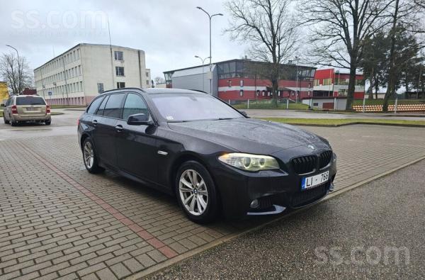 Zils BMW 520 2011 Jēkabpils, ar dzinēja tilpumu 2.00 L un nobraukumu 296 tūkst. km par 8800 €, foto 1 vietnē AUTOMOTO.COM.LV