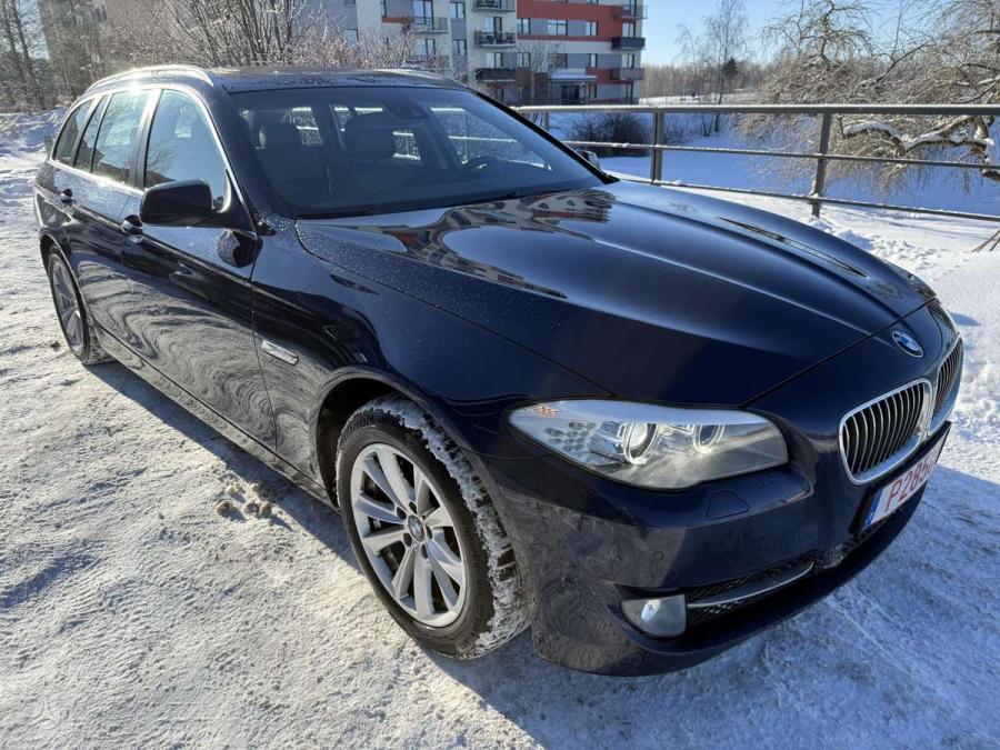 Zils BMW 520 2011 Viļņa, ar dzinēja tilpumu 2.00 L un nobraukumu 338 tūkst. km par 6950 €, foto 1 vietnē AUTOMOTO.COM.LV