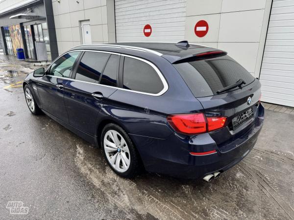 Zils BMW 520 2011 Viļņa, ar dzinēja tilpumu 2.00 L un nobraukumu 290 tūkst. km par 5900 €, foto 4 vietnē AUTOMOTO.COM.LV