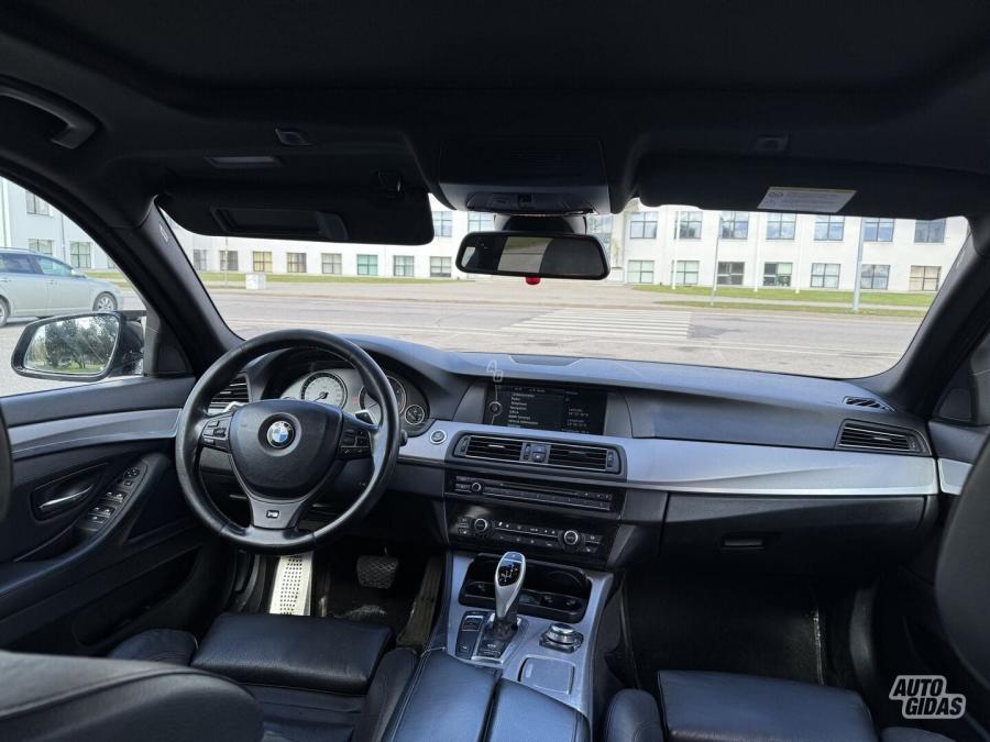 Blue BMW 520 2011 in Kaunas, with an engine capacity of 2.00 L and mileage of 430 thousand km for 9000 €, photo 13 on AUTOMOTO.COM.LV
