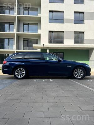 Blue BMW 520 2011 in Riga, with an engine capacity of 2.00 L and mileage of 350 thousand km for 5850 €, photo 9 on AUTOMOTO.COM.LV