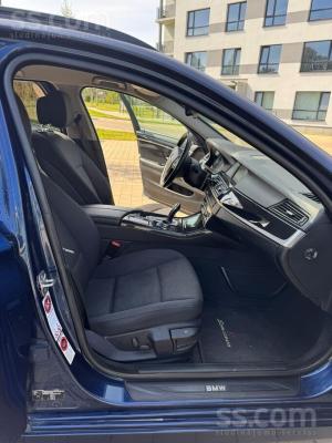 Blue BMW 520 2011 in Riga, with an engine capacity of 2.00 L and mileage of 350 thousand km for 5850 €, photo 15 on AUTOMOTO.COM.LV