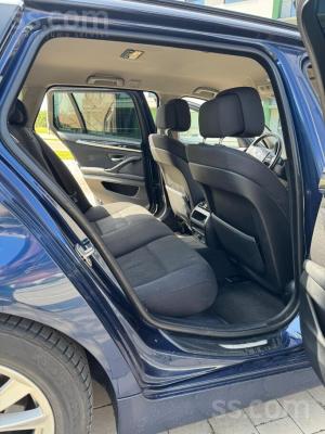 Blue BMW 520 2011 in Riga, with an engine capacity of 2.00 L and mileage of 350 thousand km for 5850 €, photo 16 on AUTOMOTO.COM.LV