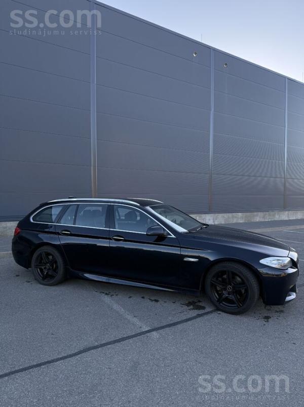 Zils BMW 520 2011 Rīga, ar dzinēja tilpumu 2.00 L un nobraukumu 222 tūkst. km par 9100 €, foto 6 vietnē AUTOMOTO.COM.LV