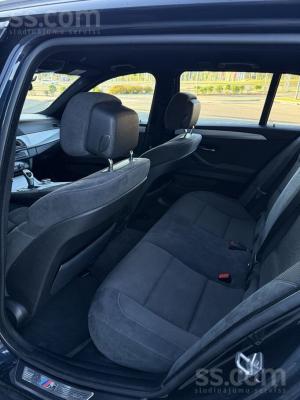 Blue BMW 520 2011 in Riga, with an engine capacity of 2.00 L and mileage of 222 thousand km for 9100 €, photo 19 on AUTOMOTO.COM.LV
