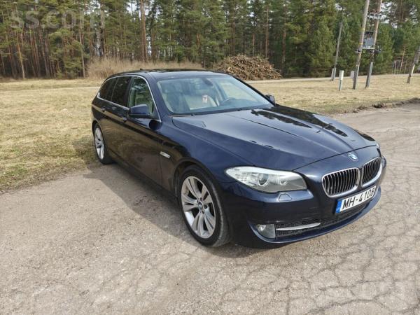 Zils BMW 520 2011 Rīga, ar dzinēja tilpumu 2.00 L un nobraukumu 280 tūkst. km par 7000 €, foto 1 vietnē AUTOMOTO.COM.LV