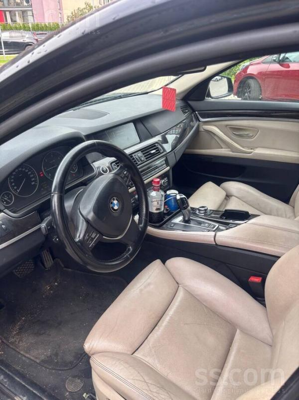 Zils BMW 520 2011 Rīga, ar dzinēja tilpumu 2.00 L un nobraukumu 430 tūkst. km par 5799 €, foto 6 vietnē AUTOMOTO.COM.LV