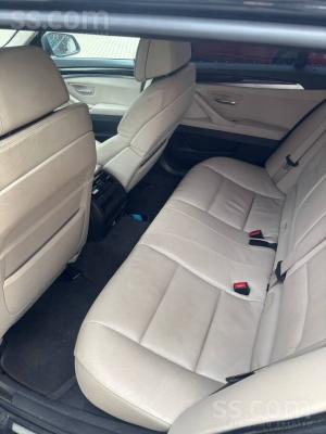 Blue BMW 520 2011 in Riga, with an engine capacity of 2.00 L and mileage of 430 thousand km for 5799 €, photo 9 on AUTOMOTO.COM.LV
