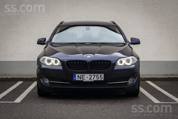 Zils BMW 520 2011 Rīga, ar dzinēja tilpumu 2.00 L un nobraukumu 217 tūkst. km par 6950 €, foto 2 vietnē AUTOMOTO.COM.LV