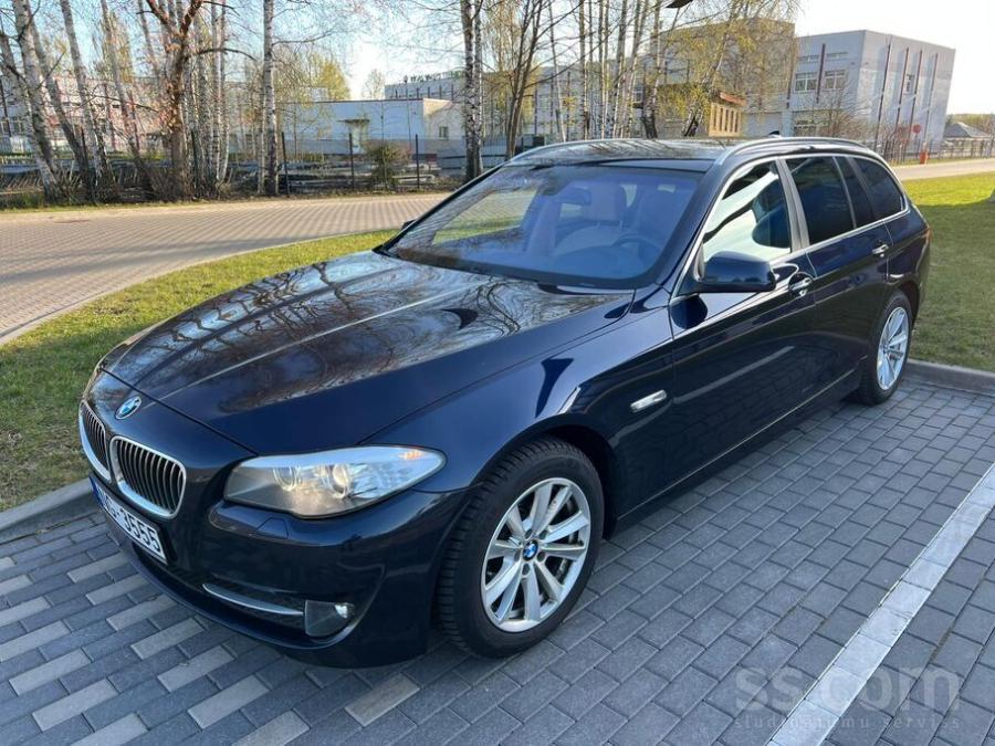 Синий БМВ 520 2011 в Рига, объемом двигателя 2.00 л и пробегом 291 тыс. км за 6300 €, фото 1 на AUTOMOTO.COM.LV