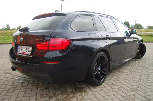 Blue BMW 520 2011 in Jekabpils, with an engine capacity of 2.00 L and mileage of 269 thousand km for 10500 €, photo 2 on AUTOMOTO.COM.LV