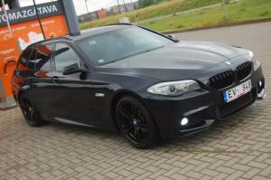 Blue BMW 520 2011 in Jekabpils, with an engine capacity of 2.00 L and mileage of 269 thousand km for 10500 €, photo 6 on AUTOMOTO.COM.LV