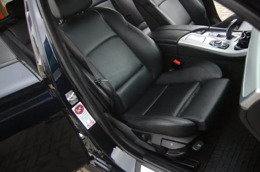 Blue BMW 520 2011 in Jekabpils, with an engine capacity of 2.00 L and mileage of 269 thousand km for 10500 €, photo 10 on AUTOMOTO.COM.LV