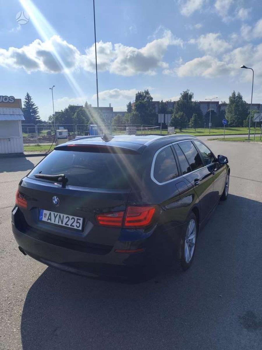 Zils BMW 520 2011 Panevēža, ar dzinēja tilpumu 2.00 L un nobraukumu 313 tūkst. km par 7000 €, foto 9 vietnē AUTOMOTO.COM.LV