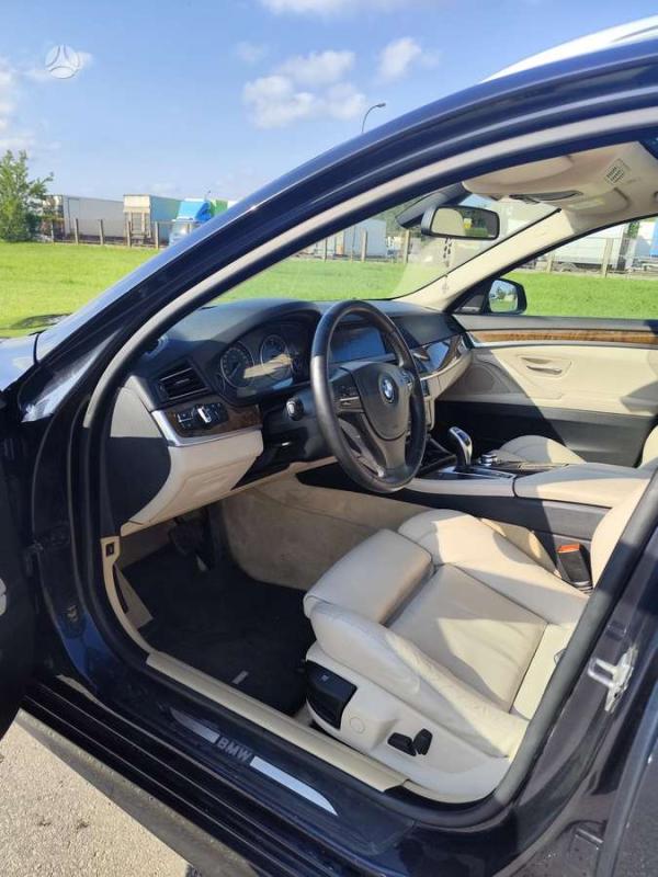 Zils BMW 520 2011 Panevēža, ar dzinēja tilpumu 2.00 L un nobraukumu 313 tūkst. km par 7000 €, foto 10 vietnē AUTOMOTO.COM.LV