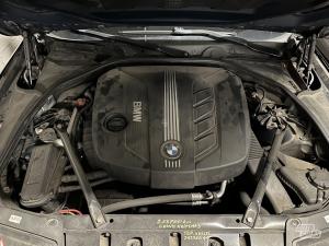 Blue BMW 520 2011 in Vilnius, with an engine capacity of 2.00 L and mileage of 301 thousand km for 7200 €, photo 15 on AUTOMOTO.COM.LV