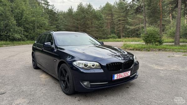 Blue BMW 520 2011 in Raseiniai, with an engine capacity of 2.00 L and mileage of 316 thousand km for 6500 €, photo 1 on AUTOMOTO.COM.LV