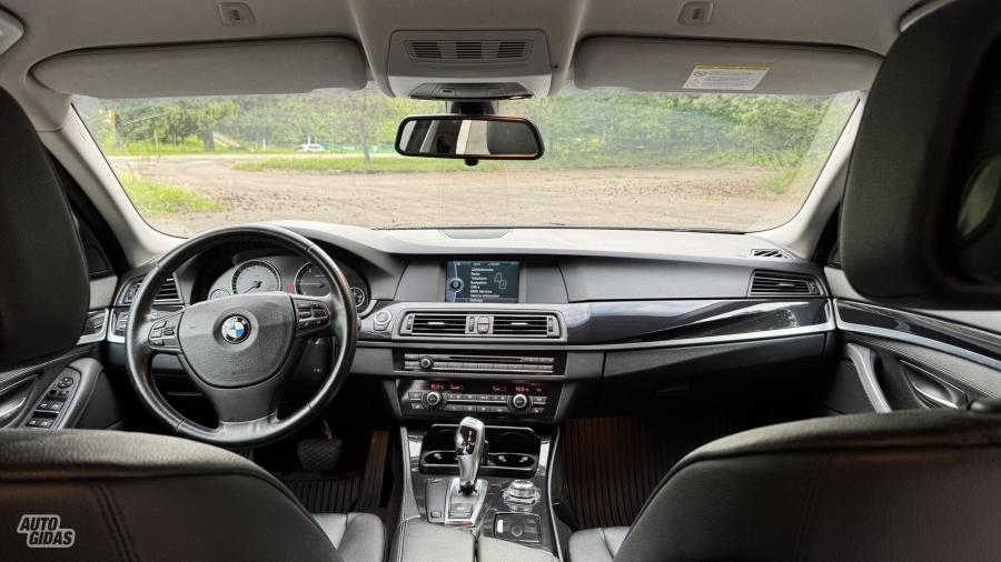 Blue BMW 520 2011 in Raseiniai, with an engine capacity of 2.00 L and mileage of 316 thousand km for 6500 €, photo 9 on AUTOMOTO.COM.LV