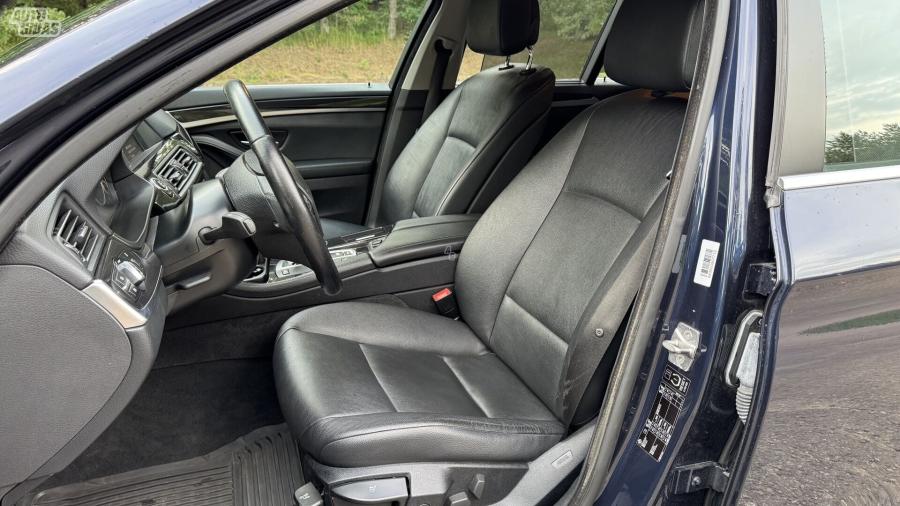 Blue BMW 520 2011 in Raseiniai, with an engine capacity of 2.00 L and mileage of 316 thousand km for 6500 €, photo 12 on AUTOMOTO.COM.LV