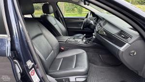 Blue BMW 520 2011 in Raseiniai, with an engine capacity of 2.00 L and mileage of 316 thousand km for 6500 €, photo 14 on AUTOMOTO.COM.LV
