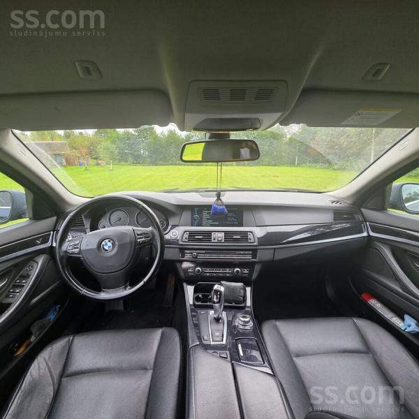 Zils BMW 520 2011 Daugavpils, ar dzinēja tilpumu 2.00 L un nobraukumu 318 tūkst. km par 5500 €, foto 4 vietnē AUTOMOTO.COM.LV