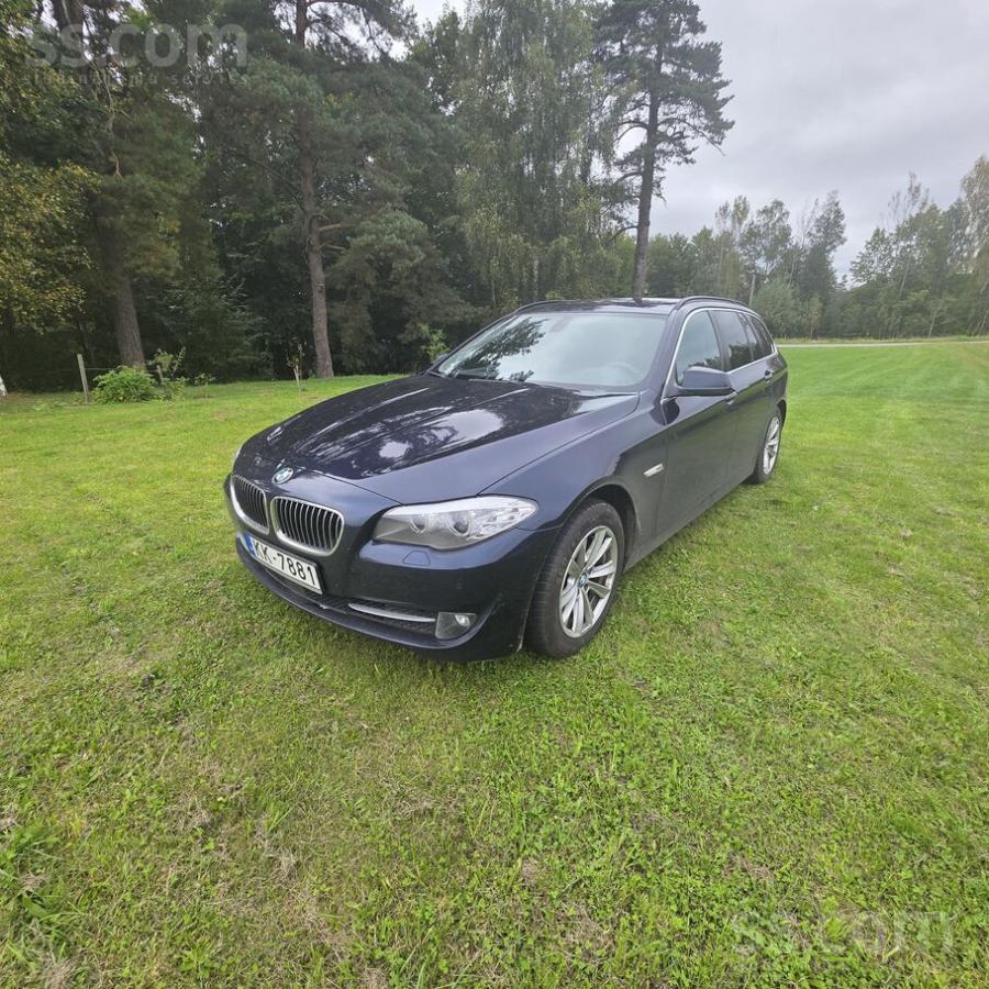 Zils BMW 520 2011 Daugavpils, ar dzinēja tilpumu 2.00 L un nobraukumu 318 tūkst. km par 5500 €, foto 6 vietnē AUTOMOTO.COM.LV
