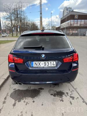 Blue BMW 520 2011 in Riga, with an engine capacity of 2.00 L and mileage of 326 thousand km for 7250 €, photo 4 on AUTOMOTO.COM.LV