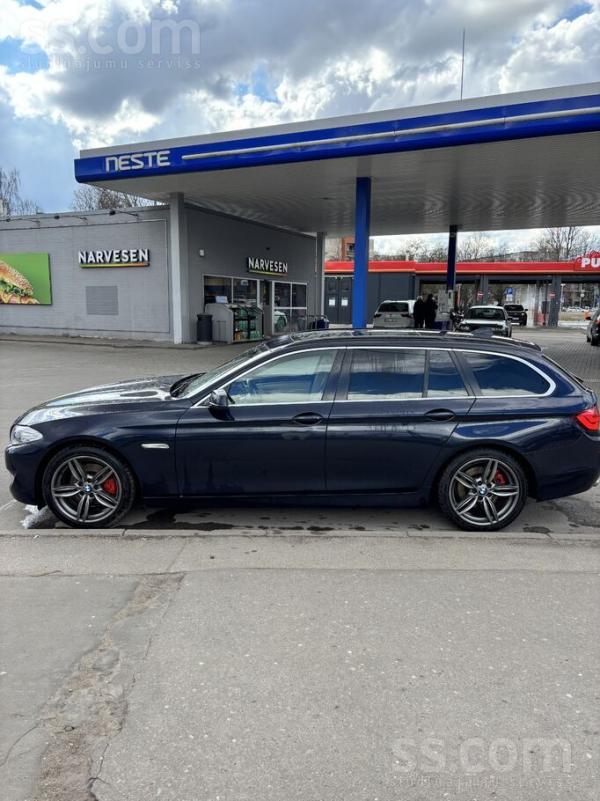Zils BMW 520 2011 Rīga, ar dzinēja tilpumu 2.00 L un nobraukumu 326 tūkst. km par 7250 €, foto 2 vietnē AUTOMOTO.COM.LV