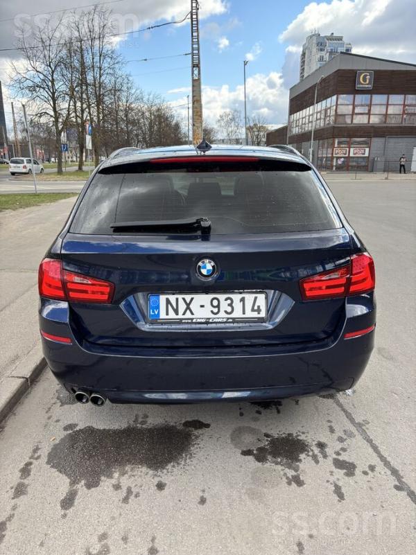 Zils BMW 520 2011 Rīga, ar dzinēja tilpumu 2.00 L un nobraukumu 326 tūkst. km par 7250 €, foto 3 vietnē AUTOMOTO.COM.LV