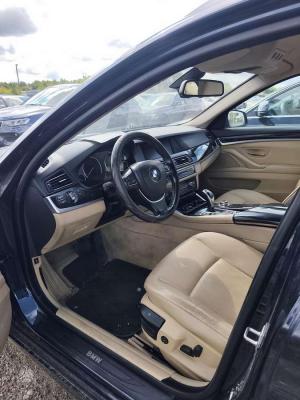 Blue BMW 520 2011 in Utena, with an engine capacity of 2.00 L and mileage of 379 thousand km for 5400 €, photo 7 on AUTOMOTO.COM.LV