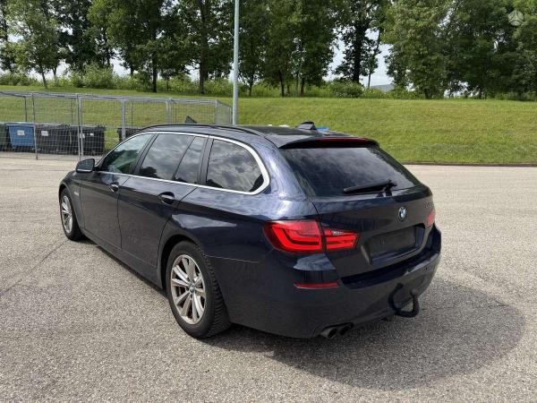 Zils BMW 520 2011 Alīta, ar dzinēja tilpumu 2.00 L un nobraukumu 355 tūkst. km par 4450 €, foto 3 vietnē AUTOMOTO.COM.LV