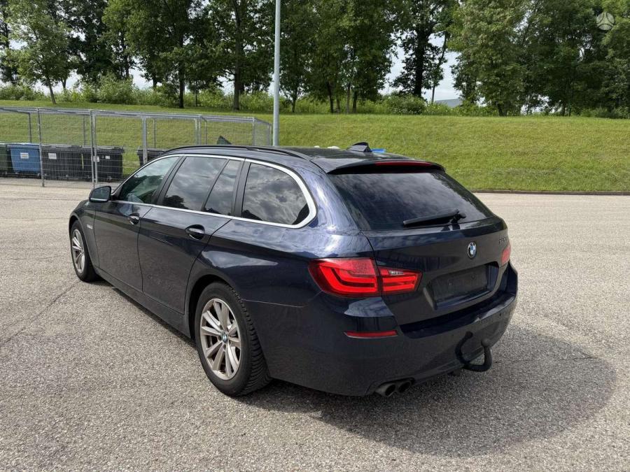Zils BMW 520 2011 Alīta, ar dzinēja tilpumu 2.00 L un nobraukumu 355 tūkst. km par 4450 €, foto 4 vietnē AUTOMOTO.COM.LV